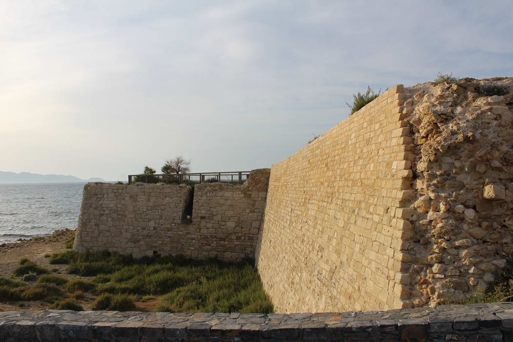 Walk around the Venetian Fort Walls – Visit Heraklion