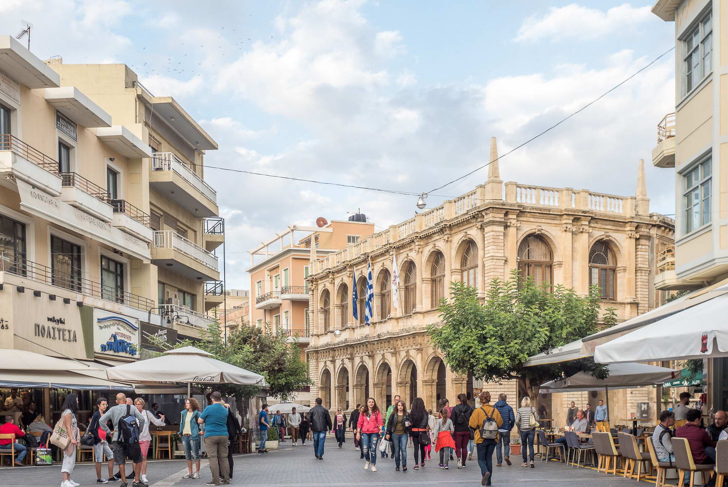 The city hall in the Venetian Loggia – Visit Heraklion