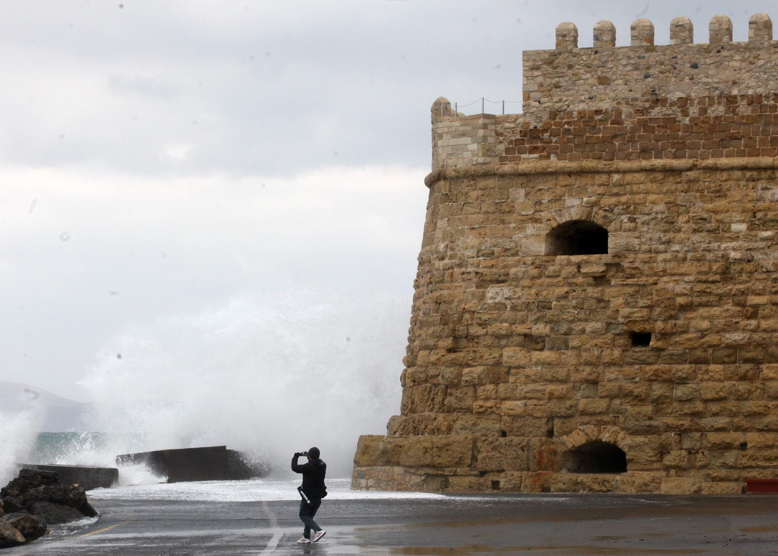 Koules Fortress: The Fort on the Sea – Visit Heraklion