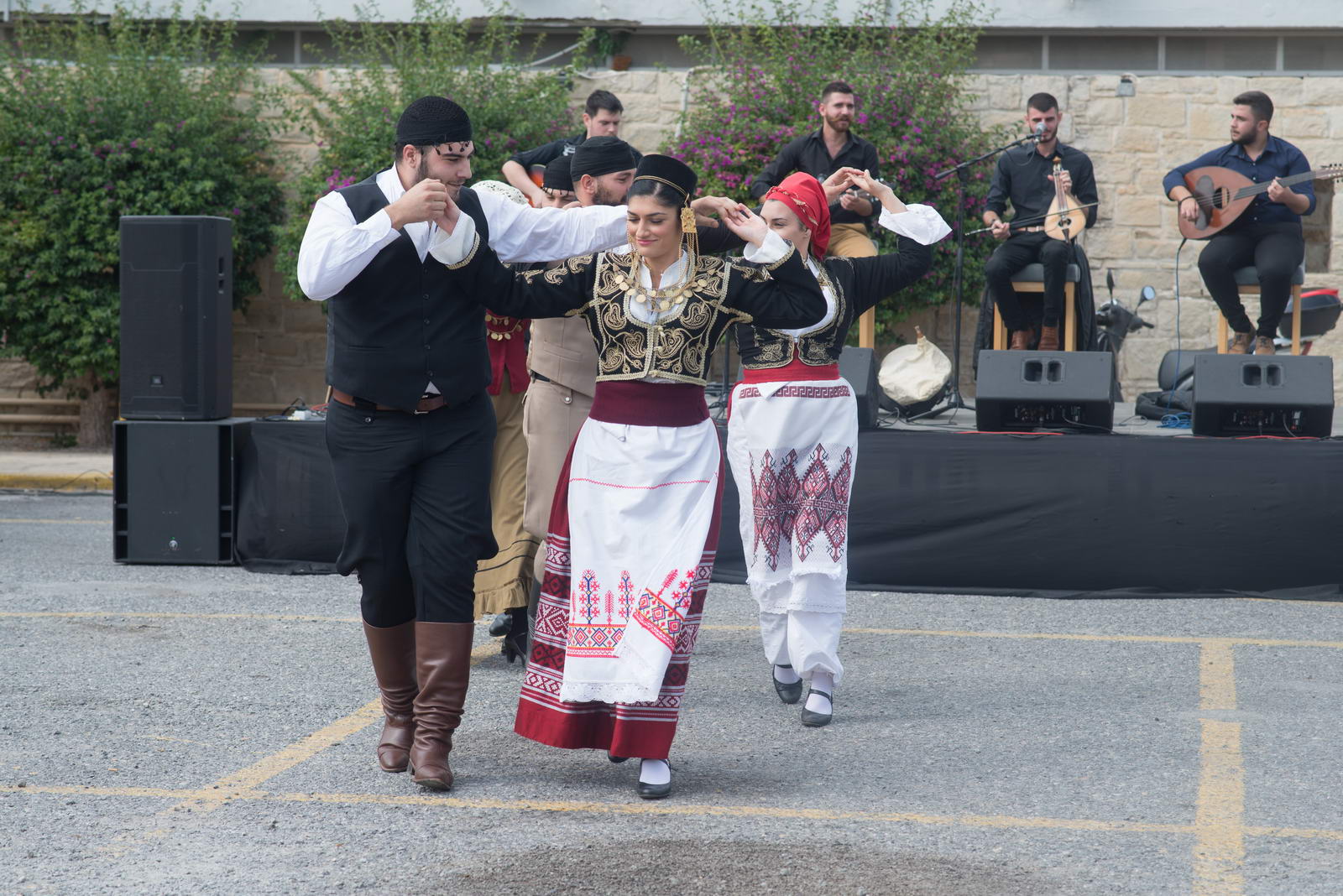 Dance at the festivals – Visit Heraklion